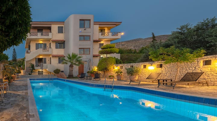 Nancy Chara One Bedroom Apartment - Split Level C - Heraklion Airport (HER)