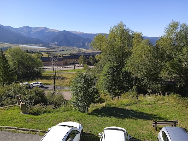 Appartement Ensoleillé Face Aux Pyrénées - Font-Romeu-Odeillo-Via