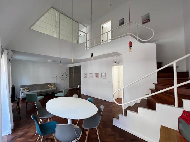 Duplex De Estilo En El Centro De Buenos Aires - Buenos Aires