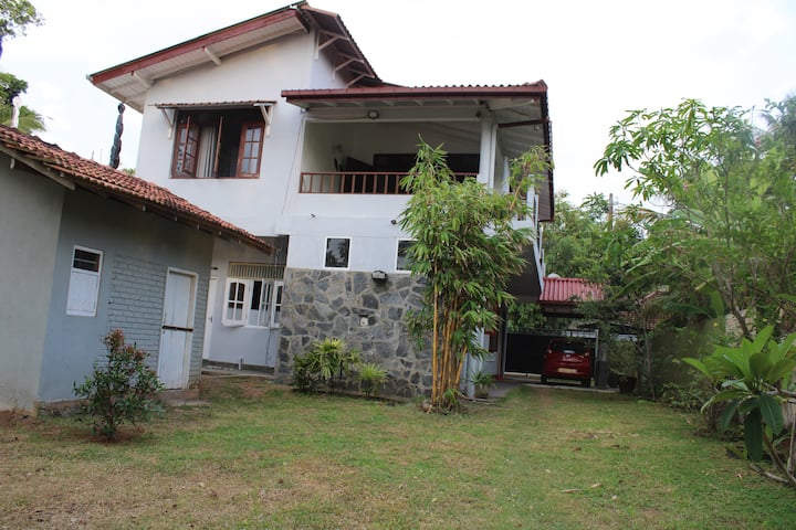 2 Story Lakeside Villa - Hikkaduwa