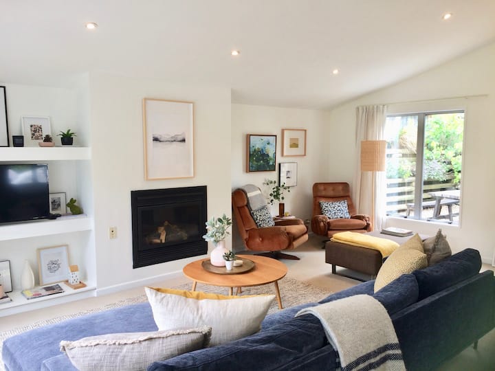 Wanaka Home - Central & Private - 와나카