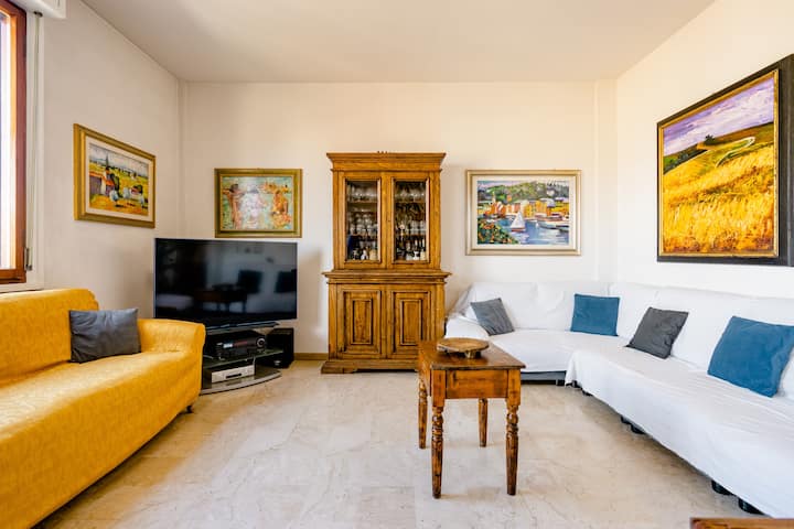 Camera Con Bagno, Parcheggio, Wi-fi & Ac - Florence
