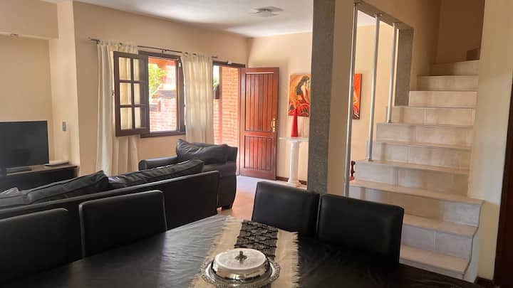 Triplex Pinamar Centro. (No Grupos) - Pinamar