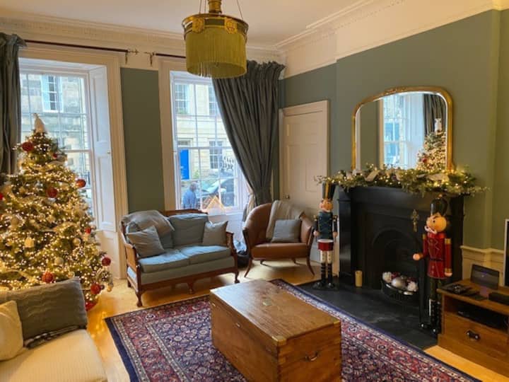 Georgian Apartment In Amazing Central Location! - Edinburgh, UK