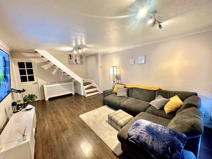 Immaculate House - Hemel Hempstead