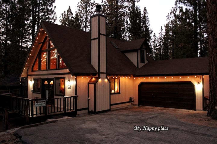 Cozy Cabin + Game Loft! Close To Slopes & Stores. - Big Bear Lake, CA