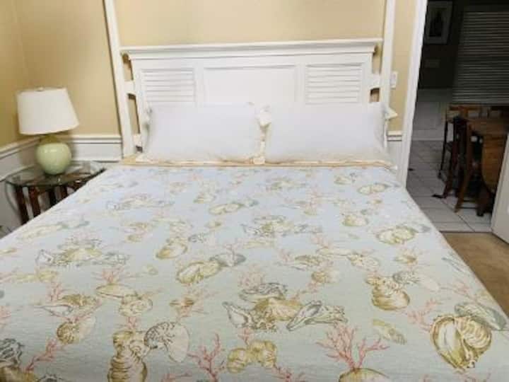 Kemah Escape Condo 4 - Seabrook, TX