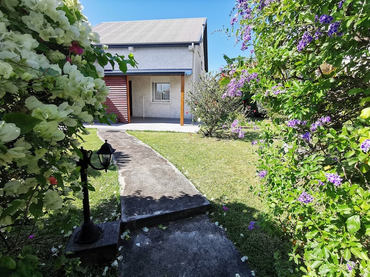 Belle Vue, Entrée Indépendante,sdb Privée,jacuzzi, - Saint-Denis de la Réunion
