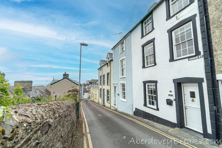 Delfryn | Aberdovey | 3 Bedroom | Sleeps 6 - Aberdovey