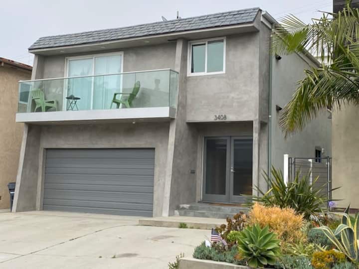 Manhattan Beach Ocean View Home - Torrance, CA