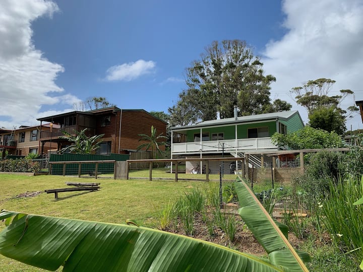 Hasta Manyana On Curvers Beachshack - Manyana