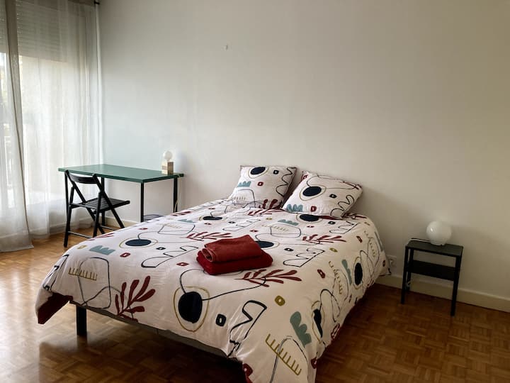 Chambre Avec Balcon En Centre Ville - Clermont-Ferrand