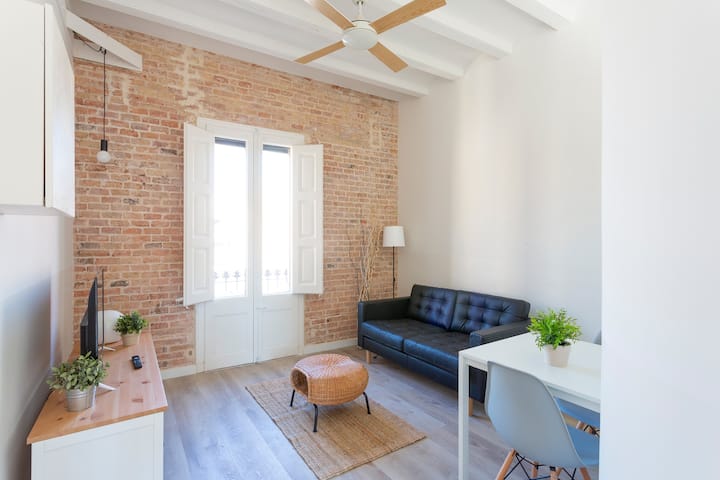 H52mps11 Bien Situé, Climatisé Avec Balcon - Sant Cugat del Vallès