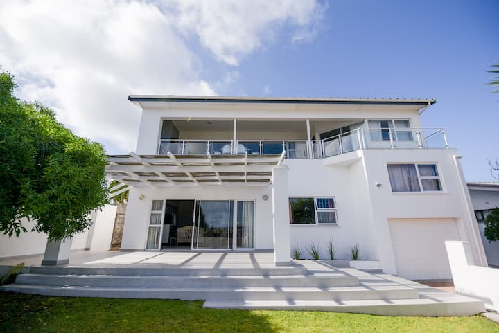 Shangrila Beach House - Yzerfontein