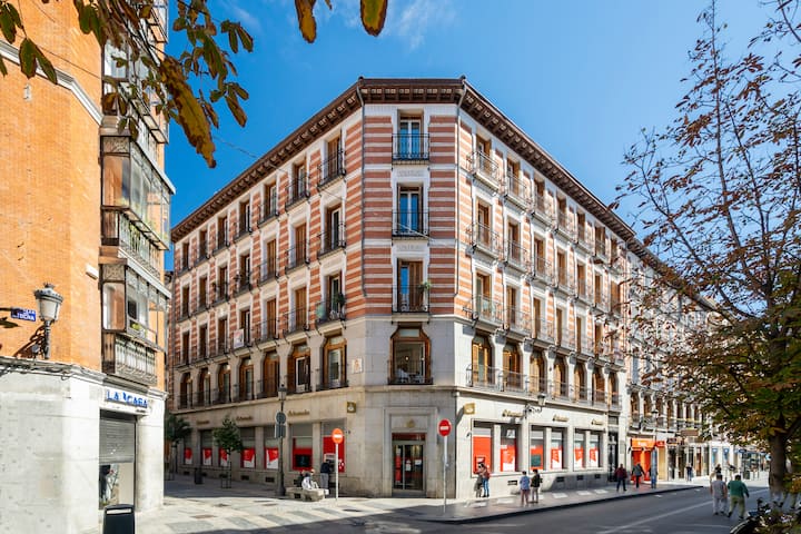 Top 10 Long-Term Rentals In Madrid, Spain - Updated 2024 | Trip101