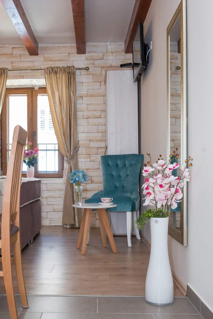 Diva 2,stylish Old Town Studio Apt Near Beach - Split