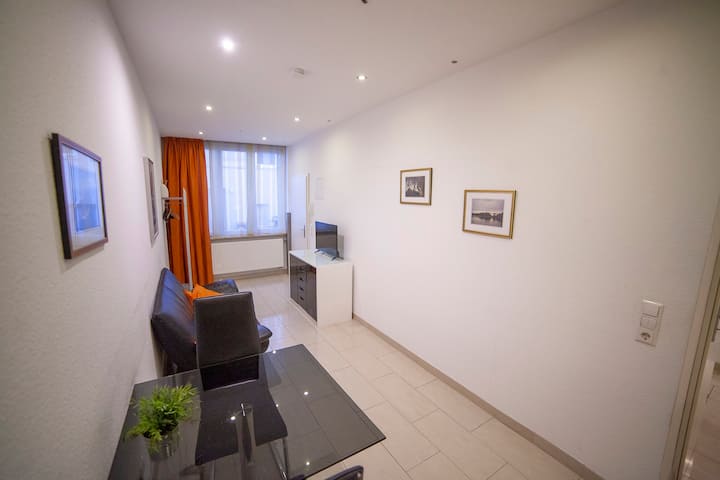 02-neben Bohnenviertel: Top-2-zimmer-apartment - Stuttgart