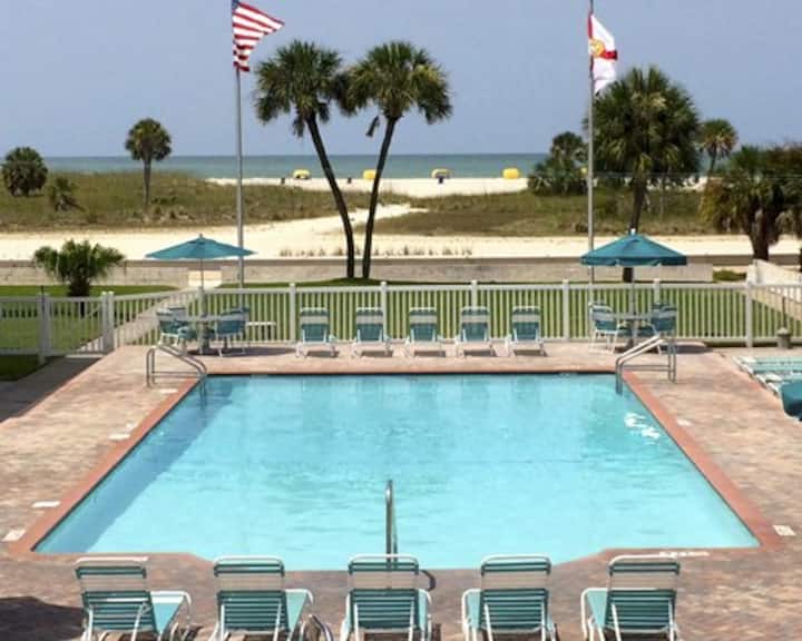 Great Deal-on Ocean, Balcony,pool, Hot Tub, Beach - Treasure Island, FL