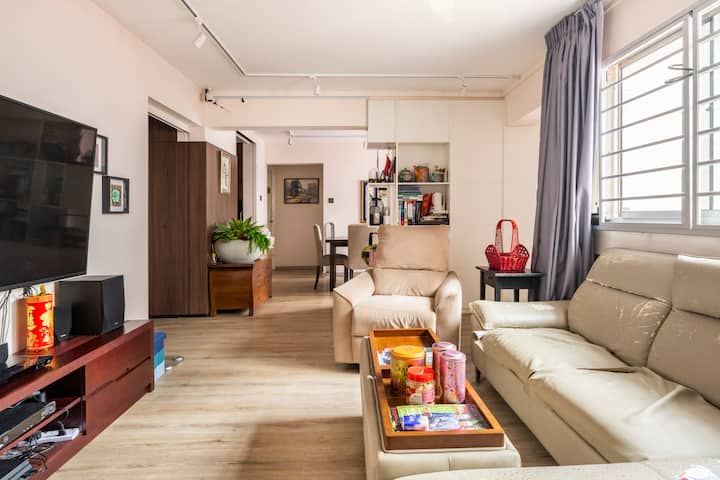 Modern Asian Peranakan Gem 1 - Singapore