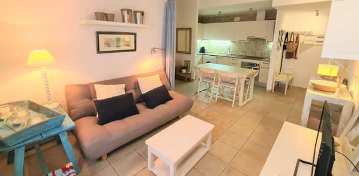 Lacoco - Apartamento Situado En El Centro. - Cadaqués
