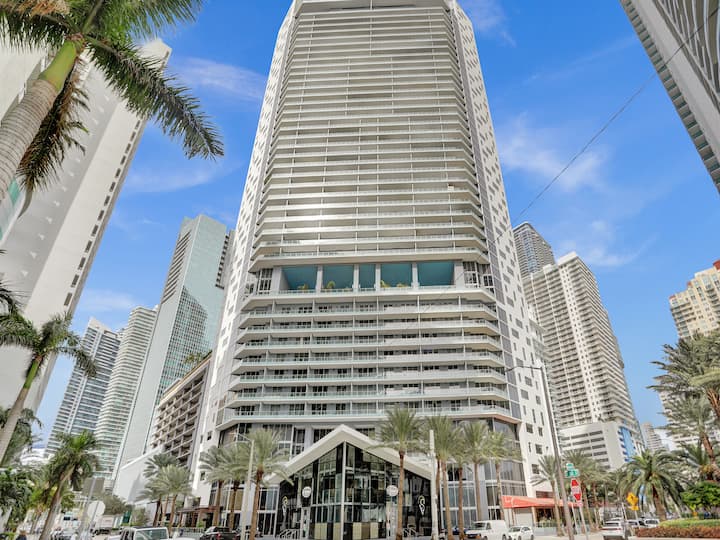 Luxury Condo In Brickell 2/2. Parking Included! - Miami