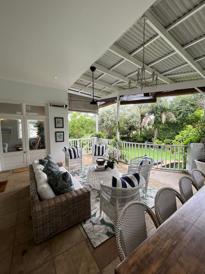 Large Durban (Essenwood) Family Home - 德本