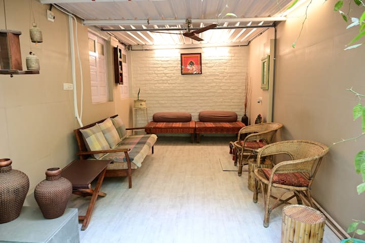 Villa&greenery/privacy&private Entry /Citycentre - Ahmedabad