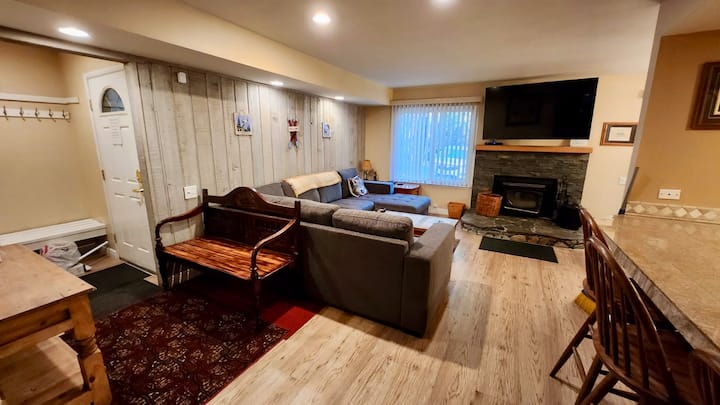 Mammoth Lakes, Center & Cozy 2 By 2, Sleeps 6 - Mammoth Lakes, CA