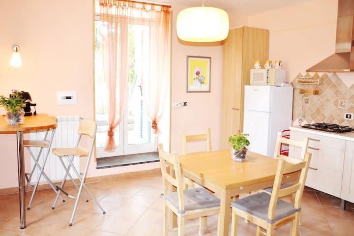 Appartamento B In Villa,con Giardino,parking,wi-fi - Ercolano