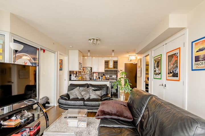 Chambre De Maîtres Spacieux Au Centre-ville - Vancouver