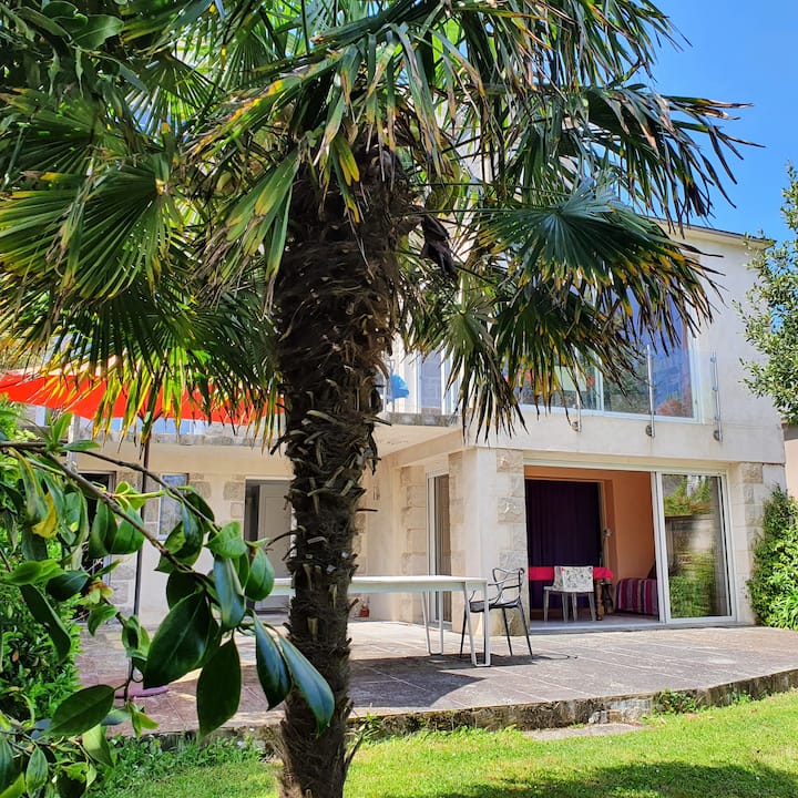 Suite De 55 M² Sur Jardin, Plage à 300 M - Saint-Malo