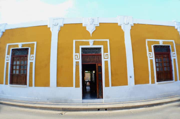 Lovely Colonial House - Campeche