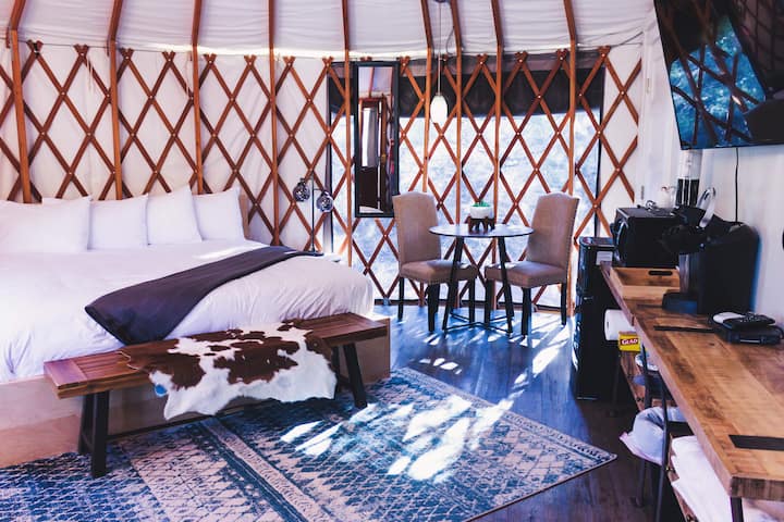 Luxury Escalante Yurt Cabin Private Cozy- Aspen - Escalante Petrified Forest State Park, Escalante