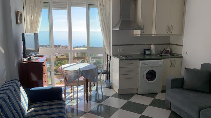 Benalmádena Costa Junto A La Playa Y Vistas Al Mar - 베날마데나