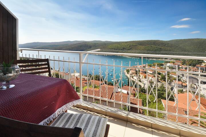Gorgeous Sea View Apartment - Rabac