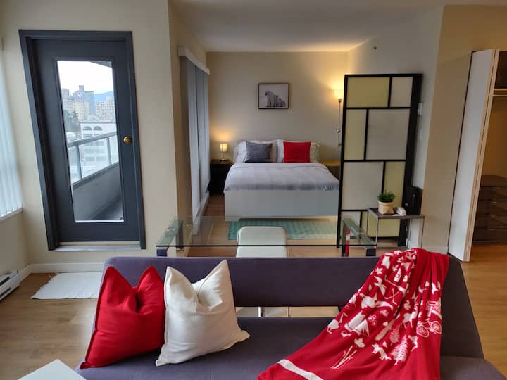 Dt Vancouver Cozy Suite @ Burrard / Alberni - Vancouver, WA
