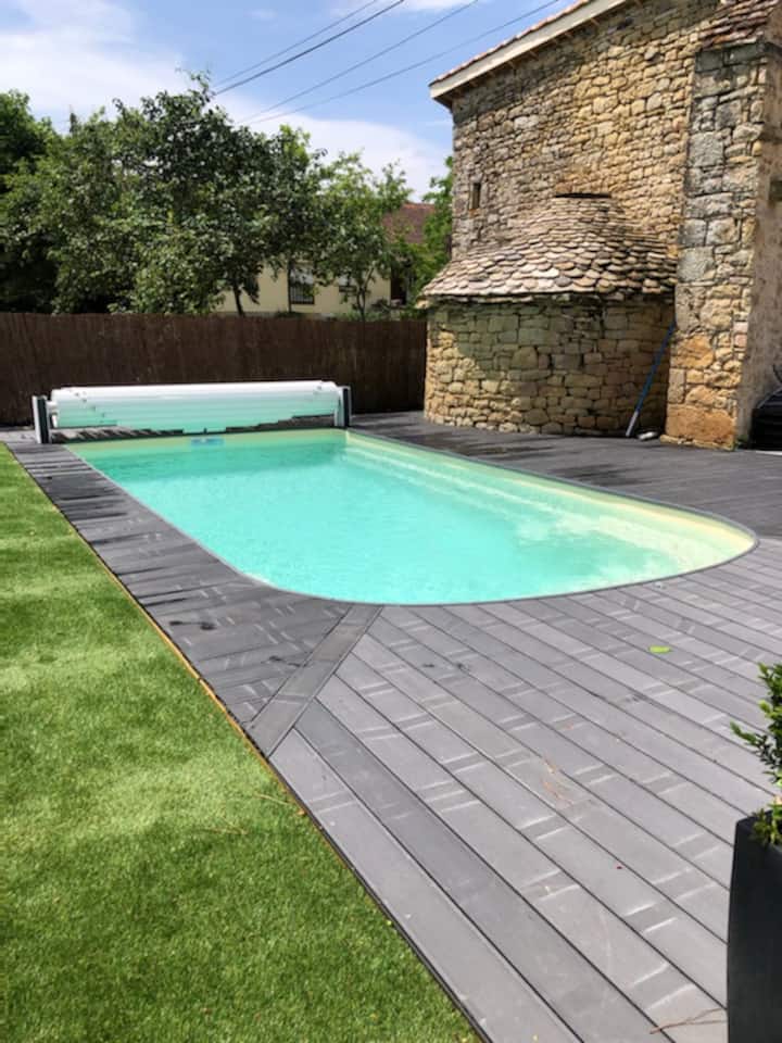 Maison En Pierre Et Piscine - Figeac