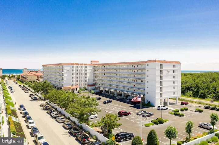 Amazing Views From Corner Condo In Diamond Beach - Cape May, NJ