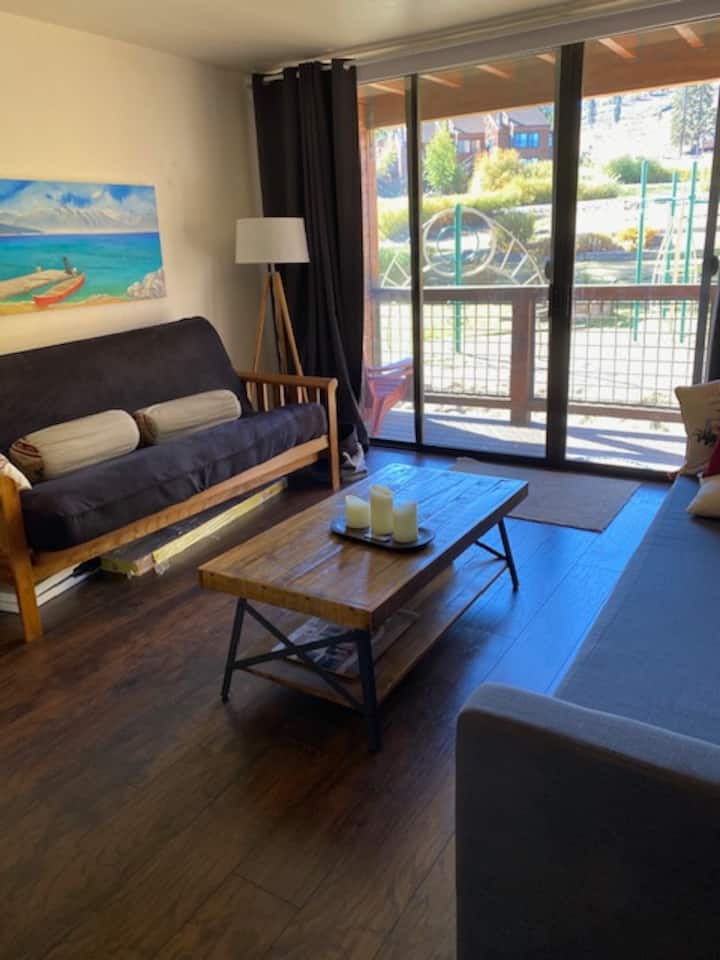Affordable Ski In Ski Out Condo - Truckee, CA
