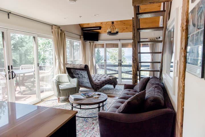 Secluded Mountainside Suite - Minutes from Beacon - Guesthouses for ...