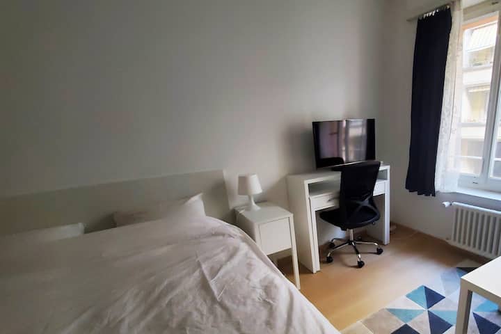 Studio Au Centre Lausanne - Ideal Long Séjours! - Lausanne