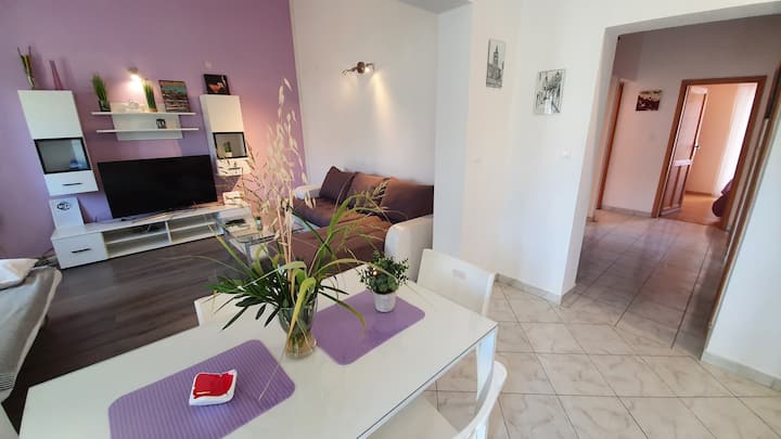 Modern Perfect City 3 Bedroom Apartment For 6+4 - Pag