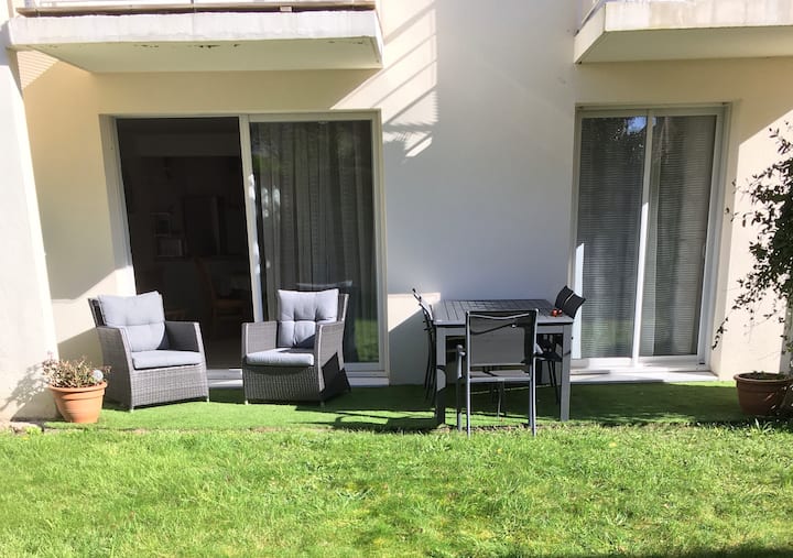 Appart F4 Entier Dans Rés Centre Ville Classé 3 é - Perros-Guirec