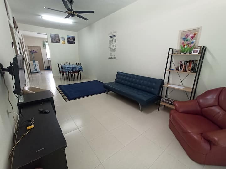 Guesthouse Ariq @Gambang - Gambang