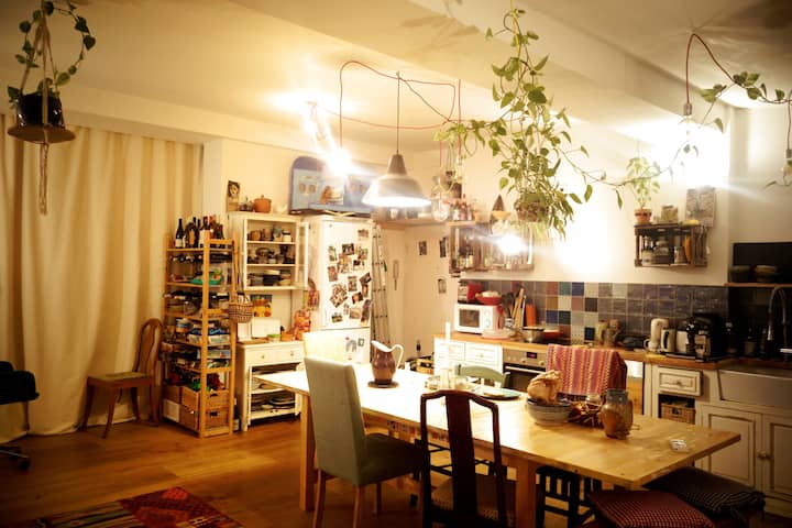 Grand Appartement Sous Les Toits De Neukölln - Berlin