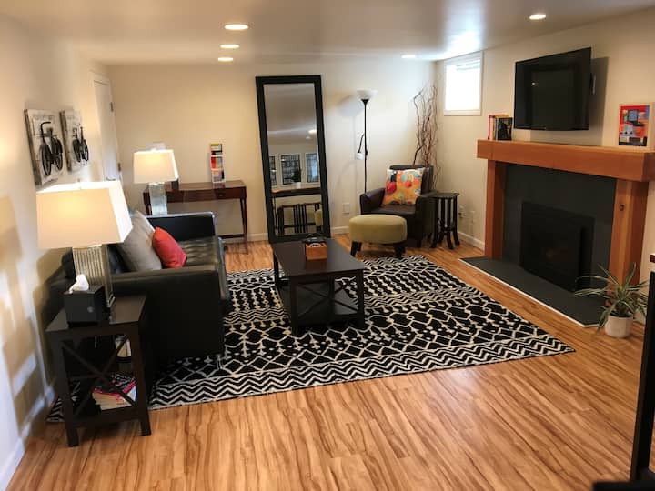 Modern 1 Bdrm Full Kitchen Retreat Near Uw - Broadview - Seattle