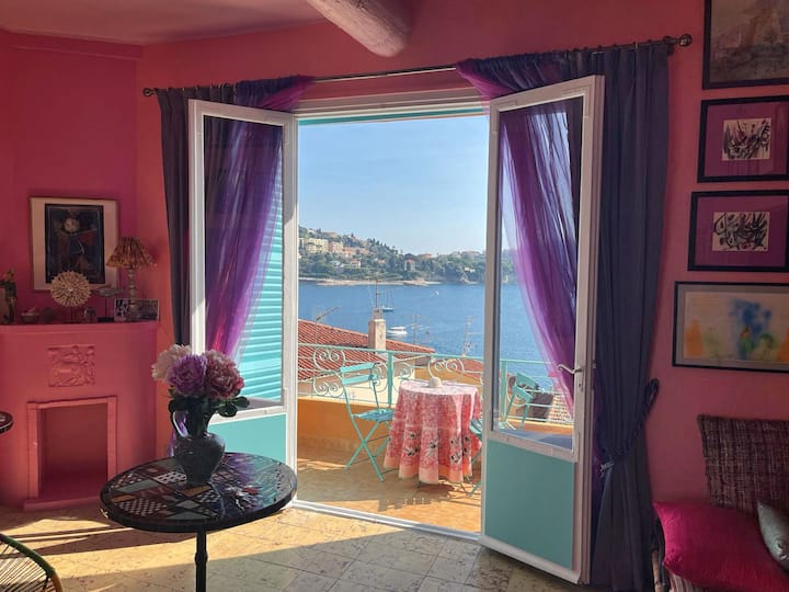 26. A Colorful Apartment With A Beautiful Sea View And A Balcony - Villefranche-sur-Mer