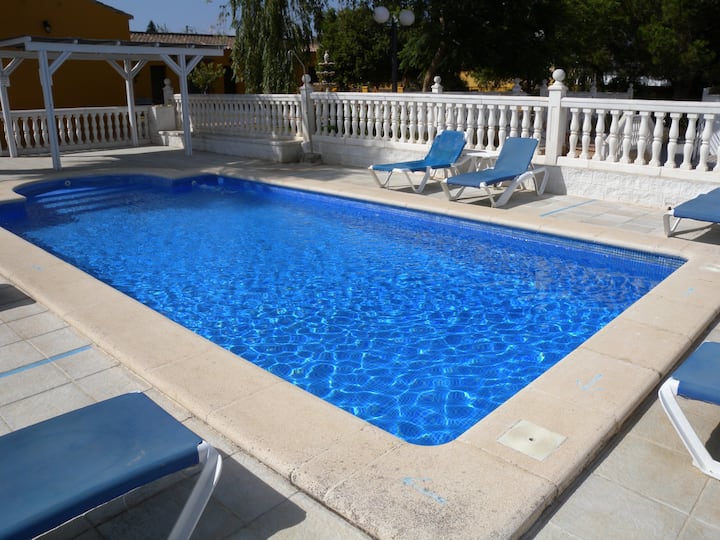 Hospedería La Candelaria Alojamiento Rural 4 - Chiclana de la Frontera