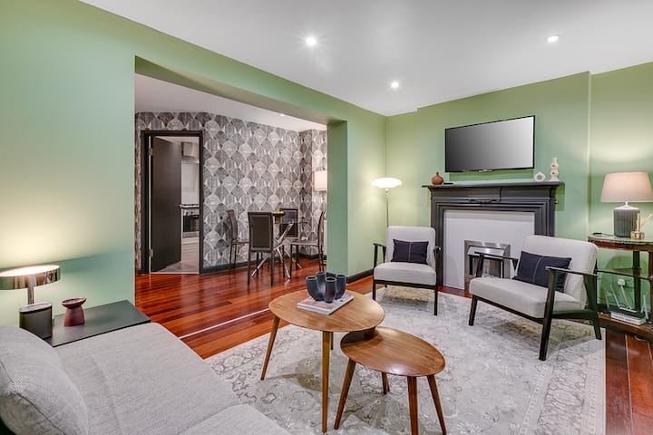 Cozy Renovated Flat | Steps From Victoria Station - GCU London - Shoreditch University
