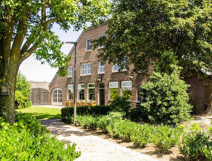 Landelijke Vakantiehoeve De Berghegge - Oirschot